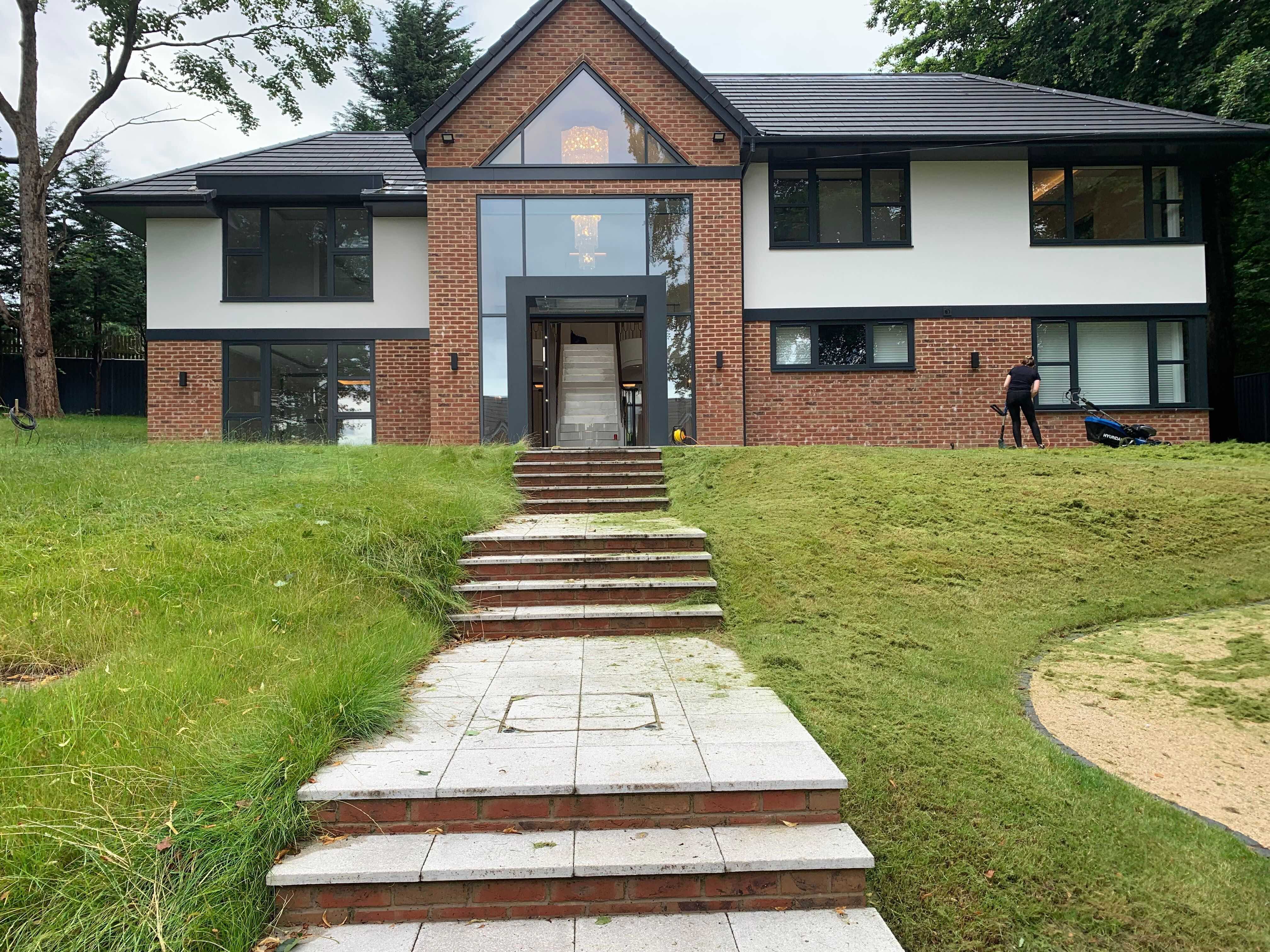 MARLEY ALUTEC’S DEEPFLOW GUTTERING DELIVERS MODERN AESTHETIC FOR ...